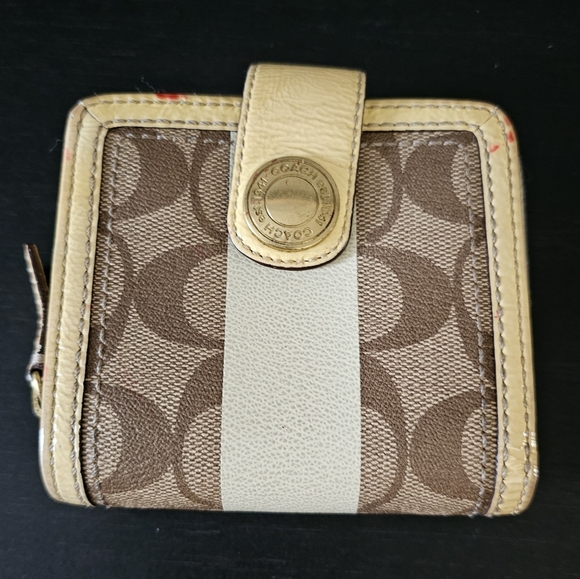 Coach | Bags | Coach Heritage Signature Stripe Coated Canvas Leather ...
